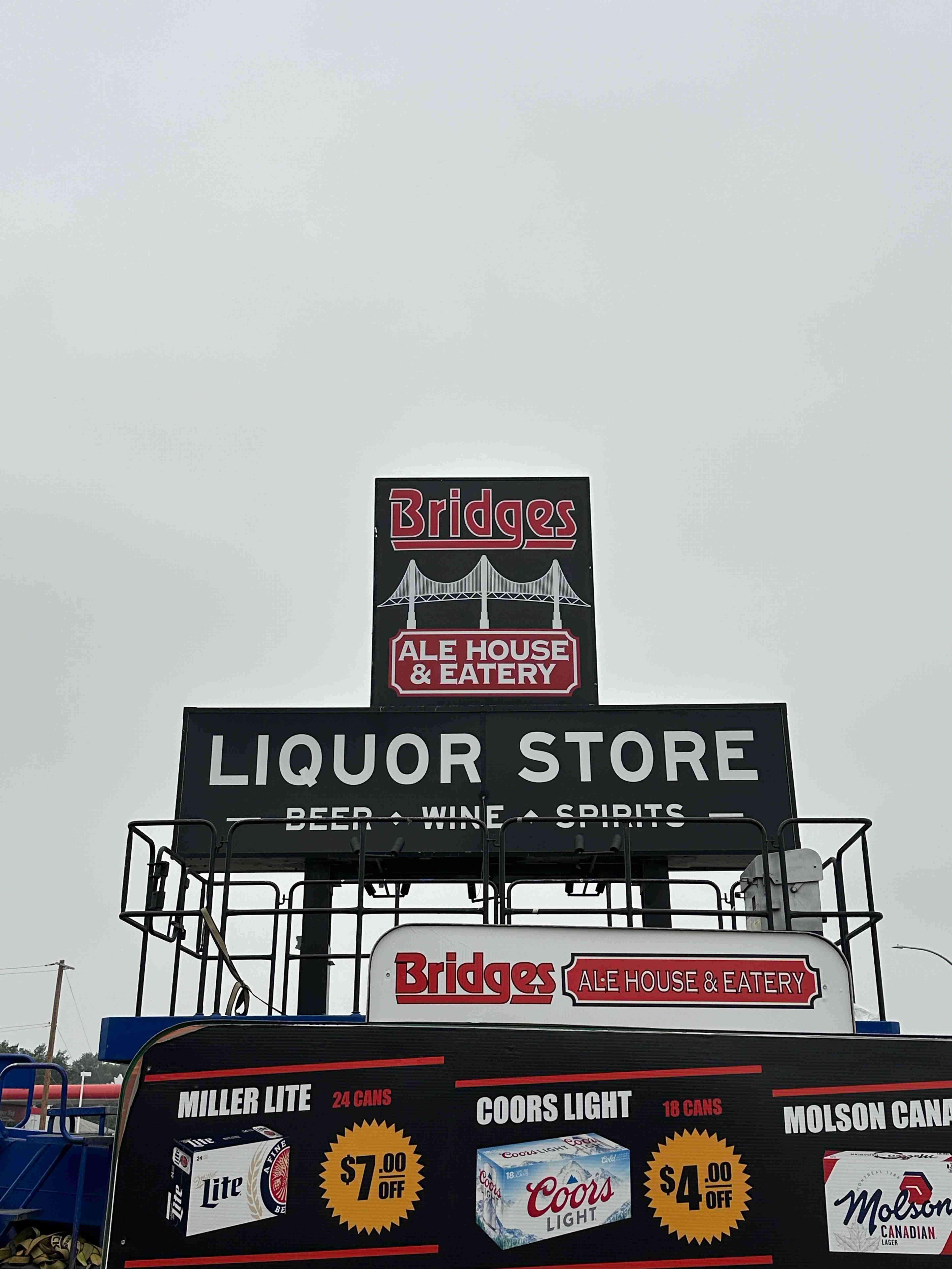 Sign Manufacturer in Saskatoon | Wolfecroft Signs